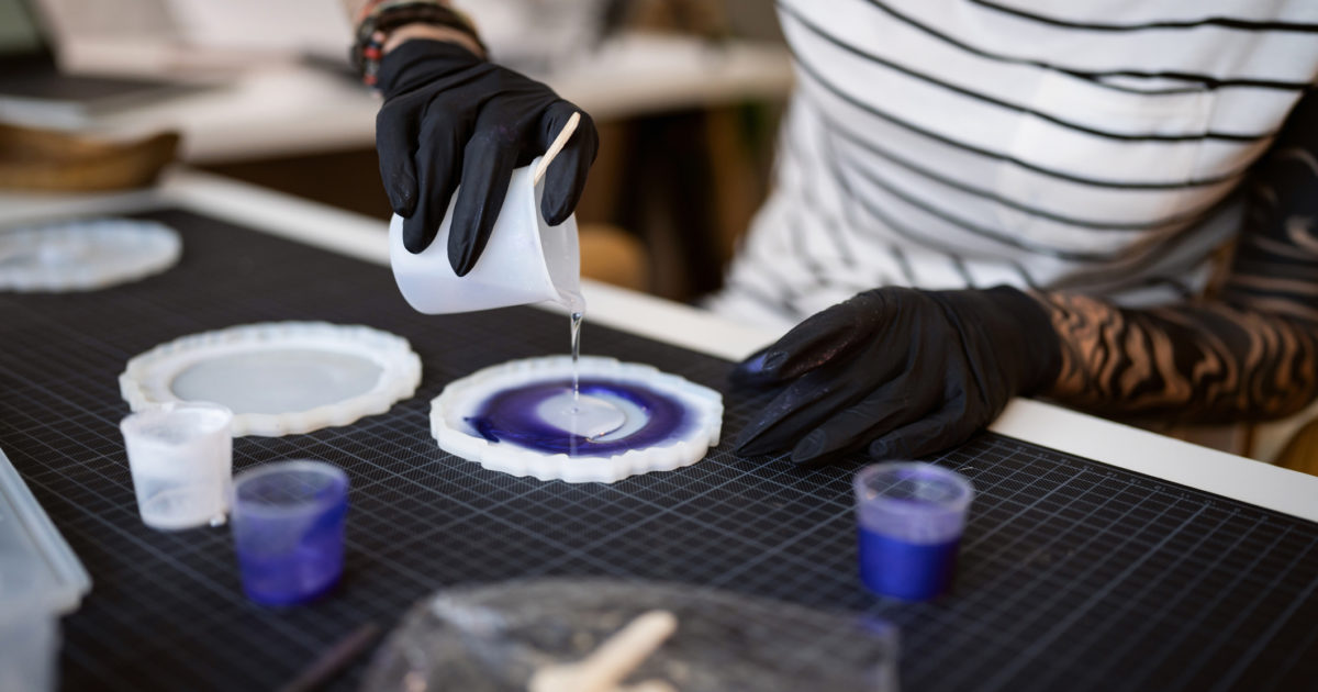 Epoxy Resin: Concerns & Safety Tips - Trending Topics - Missouri Poison ...